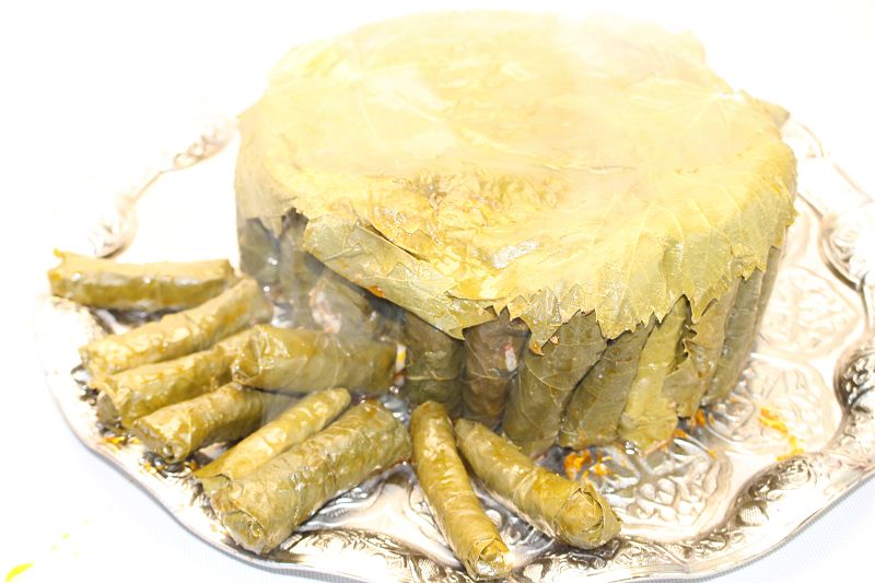 Yaprak Sarma servis icin pratik dizme sekli – Nur Mutfağı