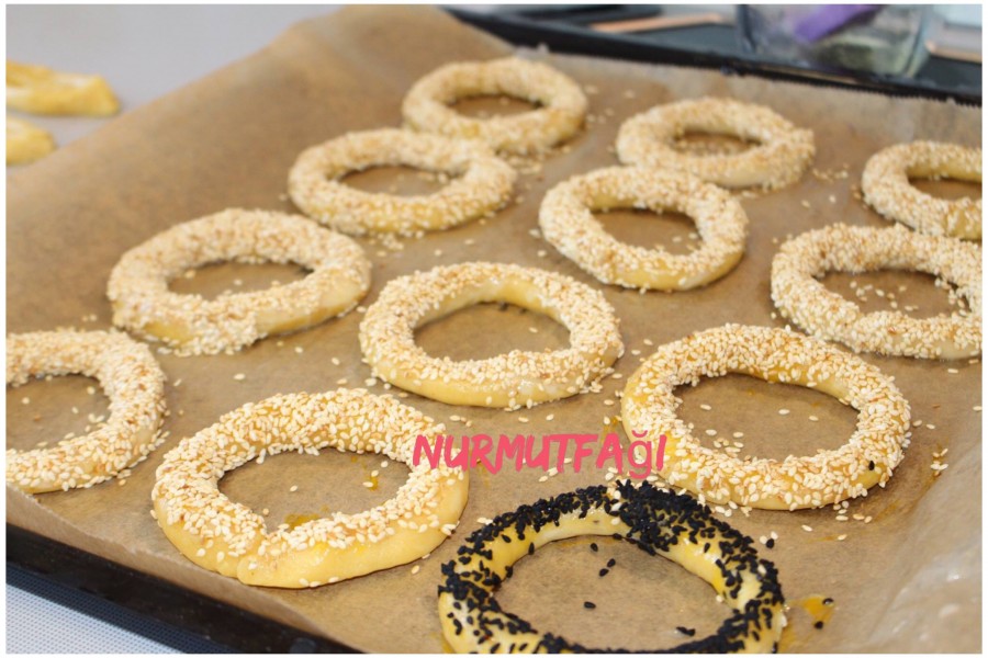 Kitir Kitir Bayatlamayan Kandil Simidi nasil yapilir tarifi – Nur Mutfağı