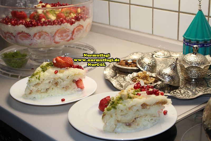 güllac nasil yapilir, ramazan tatlisi güllac tarifi, sütlü tatli (30 ...