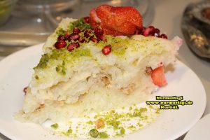 Güllac nasil yapilir tarifi – Ramazan tatlisi Güllac – sütlü tatli ...