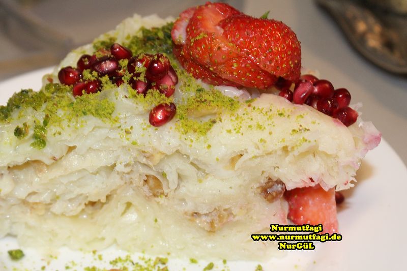 güllac nasil yapilir, ramazan tatlisi güllac tarifi, sütlü tatli (36 ...