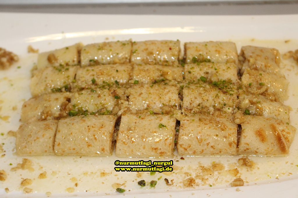 Şıllık tatlısı nasıl yapılır tarifi Şanlıurfa yöresinden,Taş ekmek ...