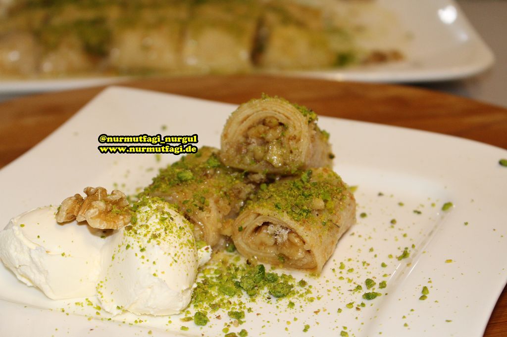 Şıllık tatlısı nasıl yapılır tarifi Şanlıurfa yöresinden,Taş ekmek ...