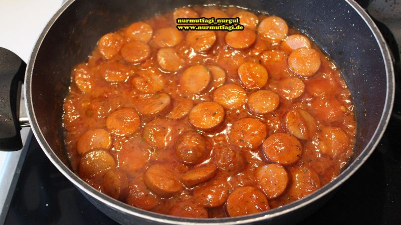 kahvaltilik salca soslu sosis, körili sosis tarifi – Nur Mutfağı