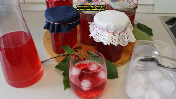 KISLIK VISNE SUYU TARIFI; KISLIK KONSERVEDE DOGAL MEYVE SUYU – Nur Mutfağı