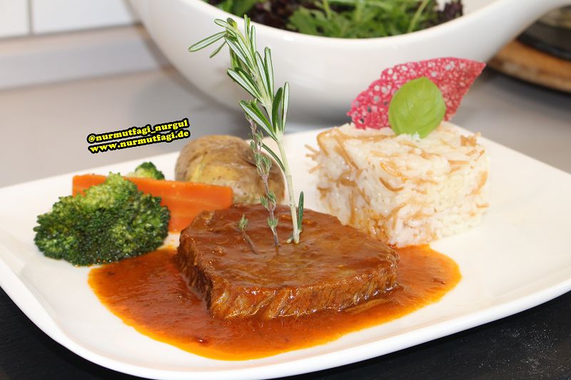 DANA ROSTO; PATATES PÜRESİ EŞLİĞİNDE ENFES BİR MENÜ TARİFİ; Nurmutfagi ...